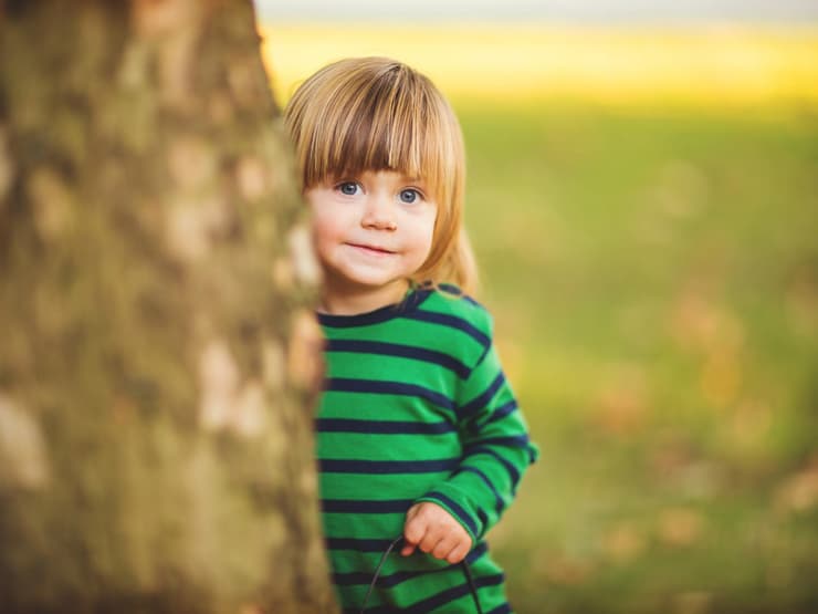 Psychologin verrät: Erstaunliche Gründe, wieso Kinder schüchtern sind